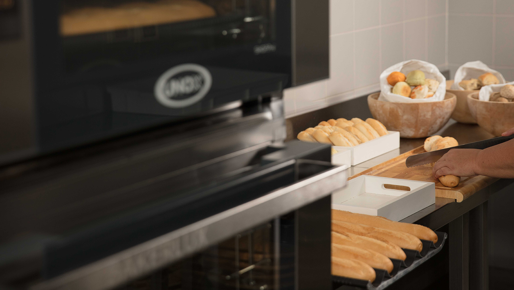 Frozen pastry and bakery | UNOX